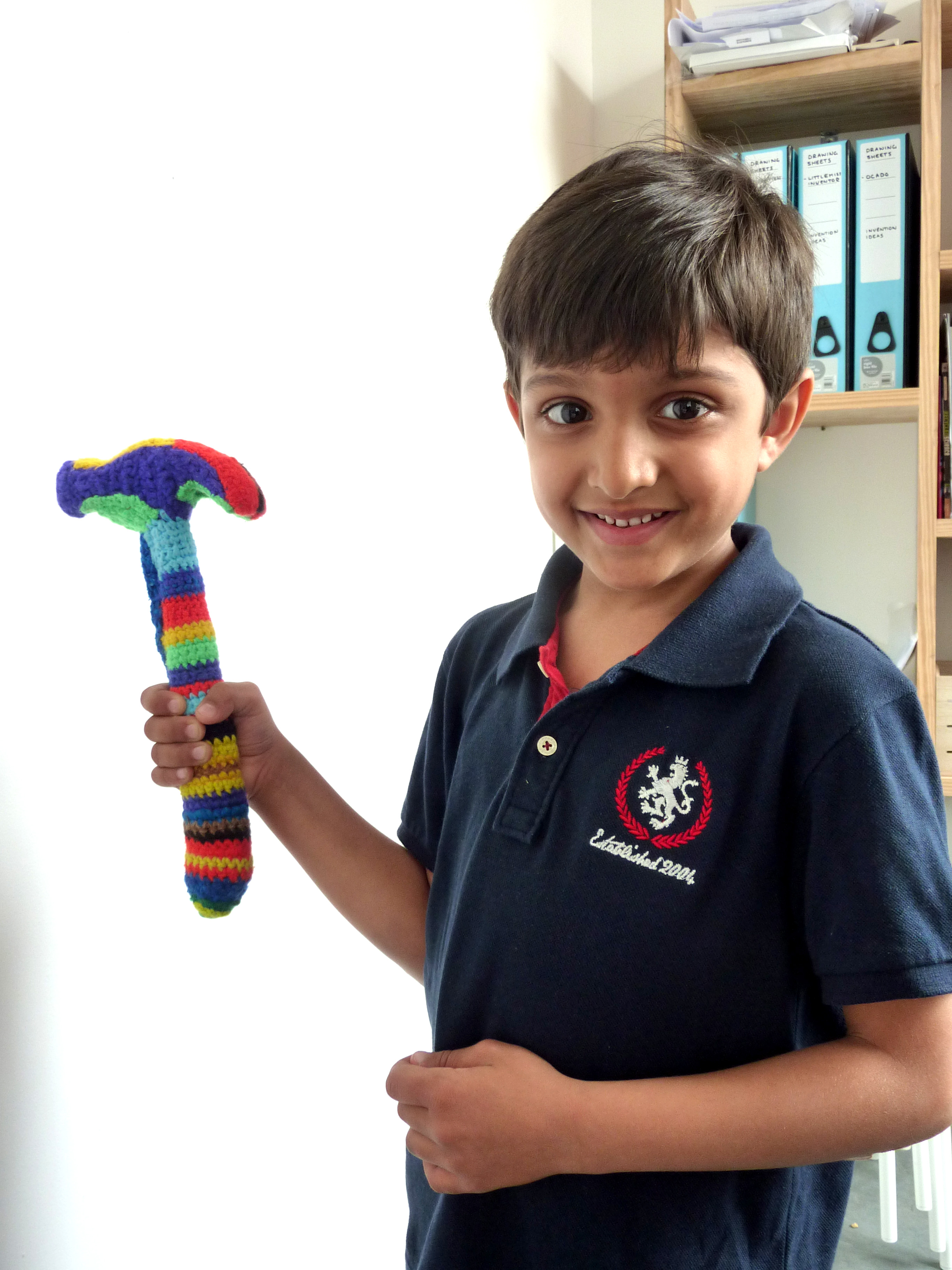 Cottonwool hammer : Little Inventors