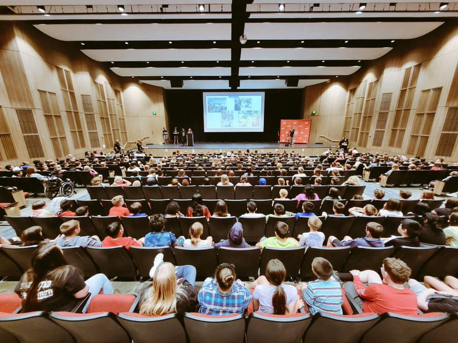 Romeo High School, MI, showcases the MISD Go Green winners! : Little ...