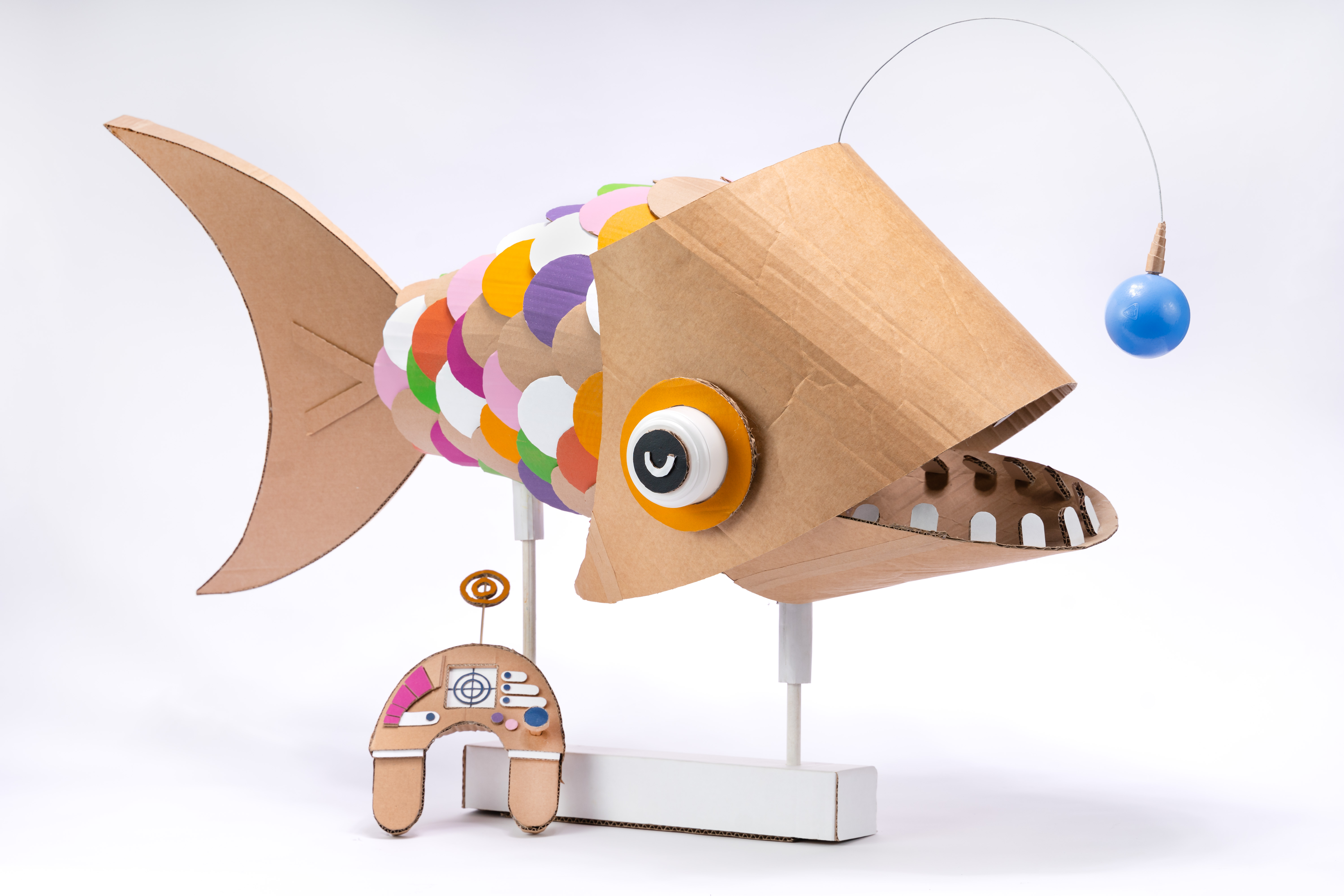 Plastic, pollution, and 3 inventions to the rescue! : Little Inventors